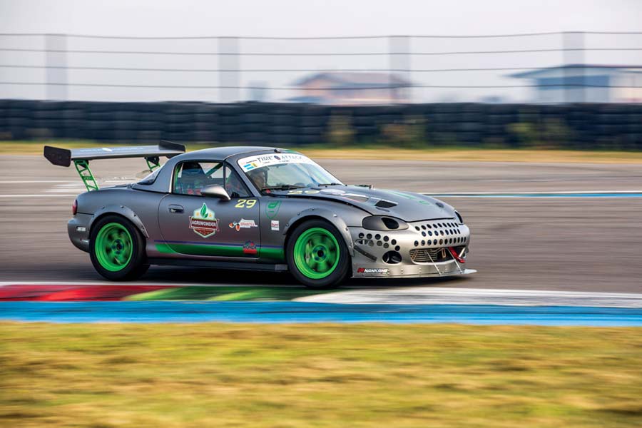 Mazda MX-5 NB turbo preparazione 286 CV Time Attack - ELABORARE